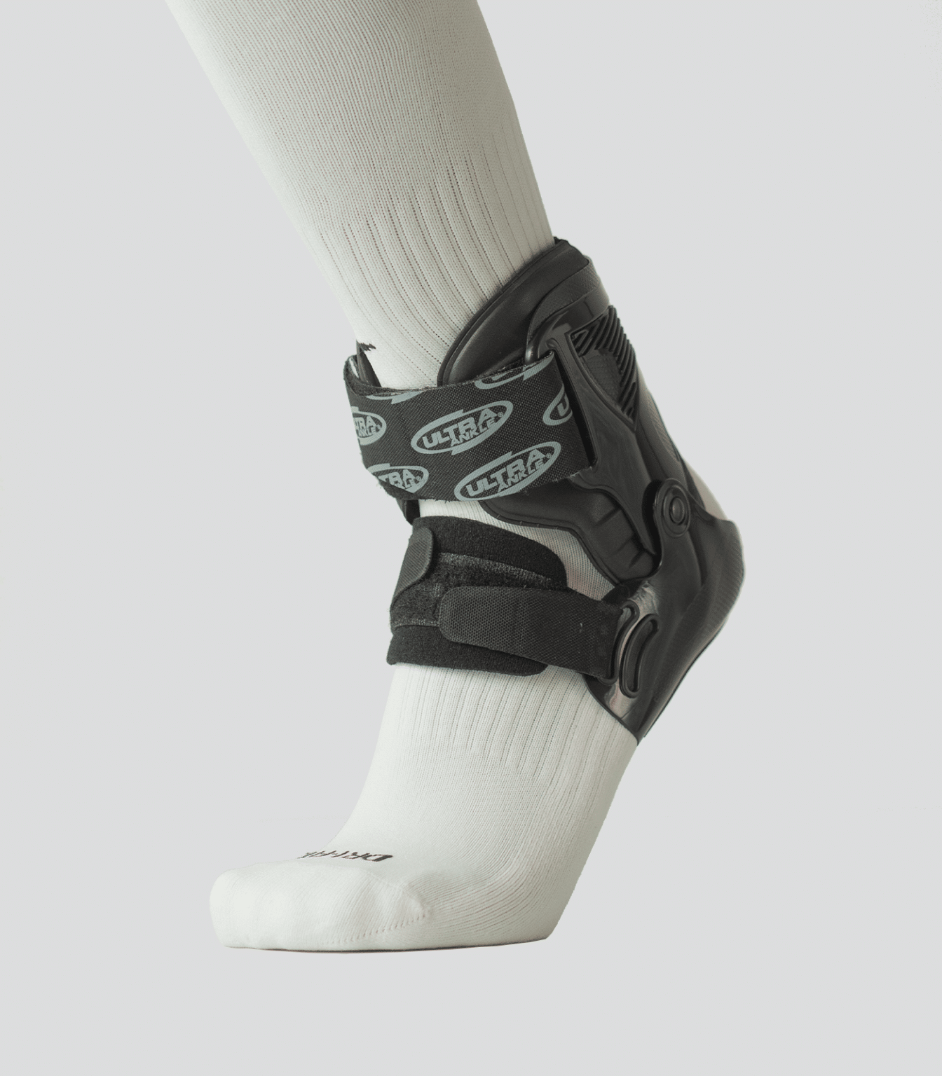 The Ultimate Guide to Ankle Braces for Football Players